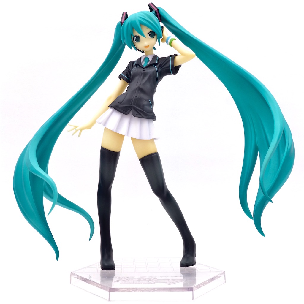 Hatsune Miku Figure, 1/8 Scale Painted Figure, Family Mart Ver ...